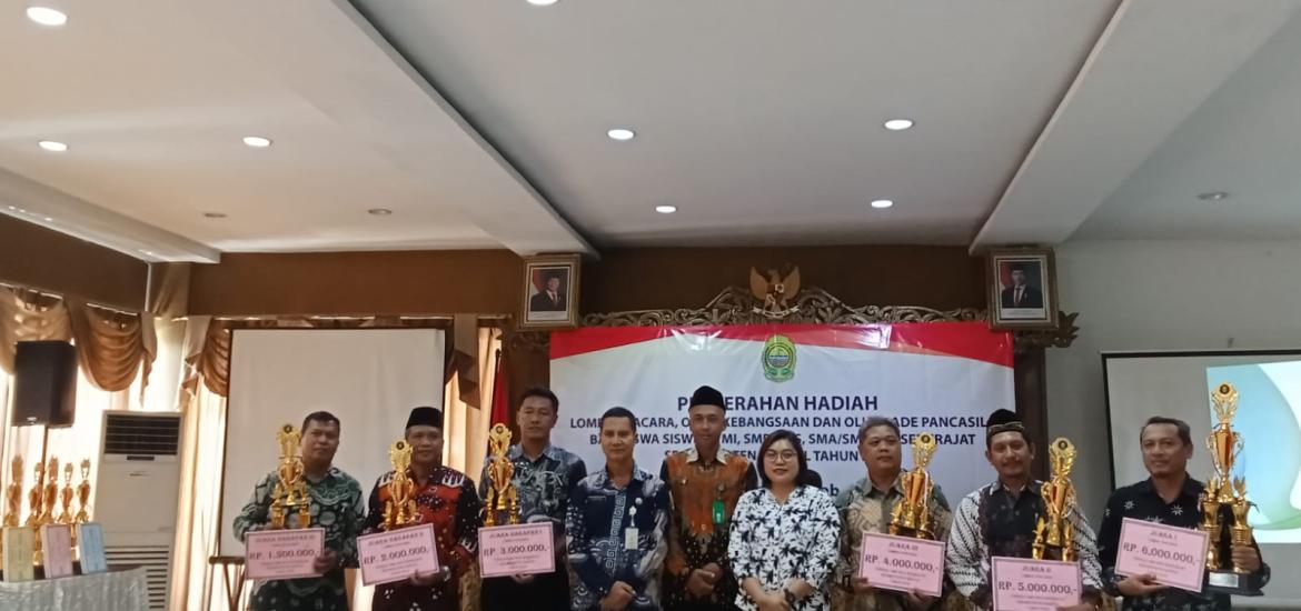 MTsN 8 Bantul Raih Juara 1 Lomba Upacara Bendera SMP/MTs Tingkat Kabupaten 2024 | Kemenag Bantul
